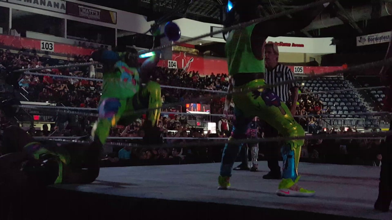 WWE The USOS entrance with new day dancing - YouTube