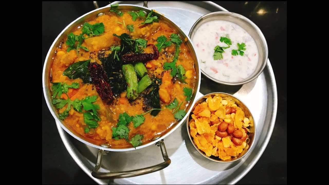 Bisibelebath | Bisibele huli anna | Karnataka Style | No Onion No ...