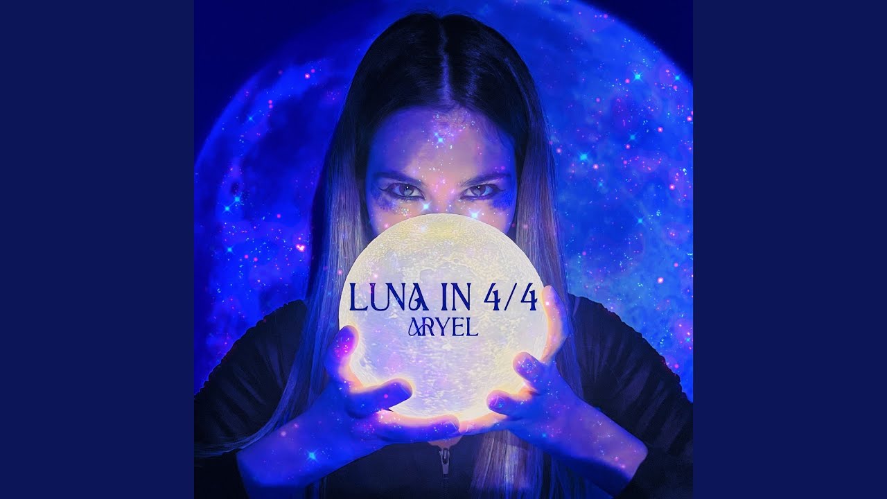 LUNA IN 4/4 - YouTube