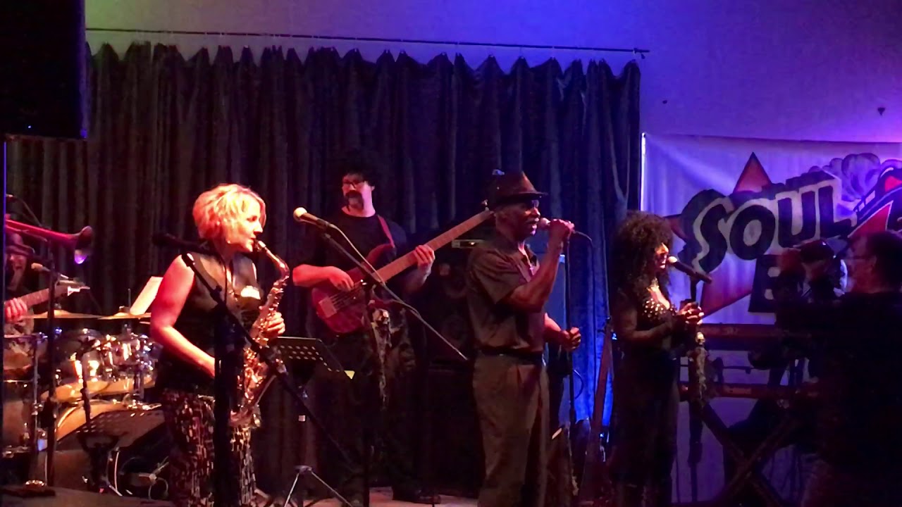 Soul Epress Band - cover Love Train - YouTube