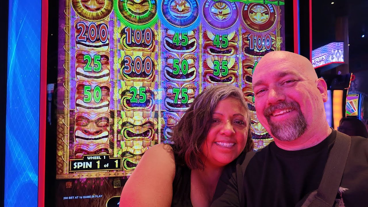 We hit all five wheel bonus on Tiki Slot Machine at New York New York ...
