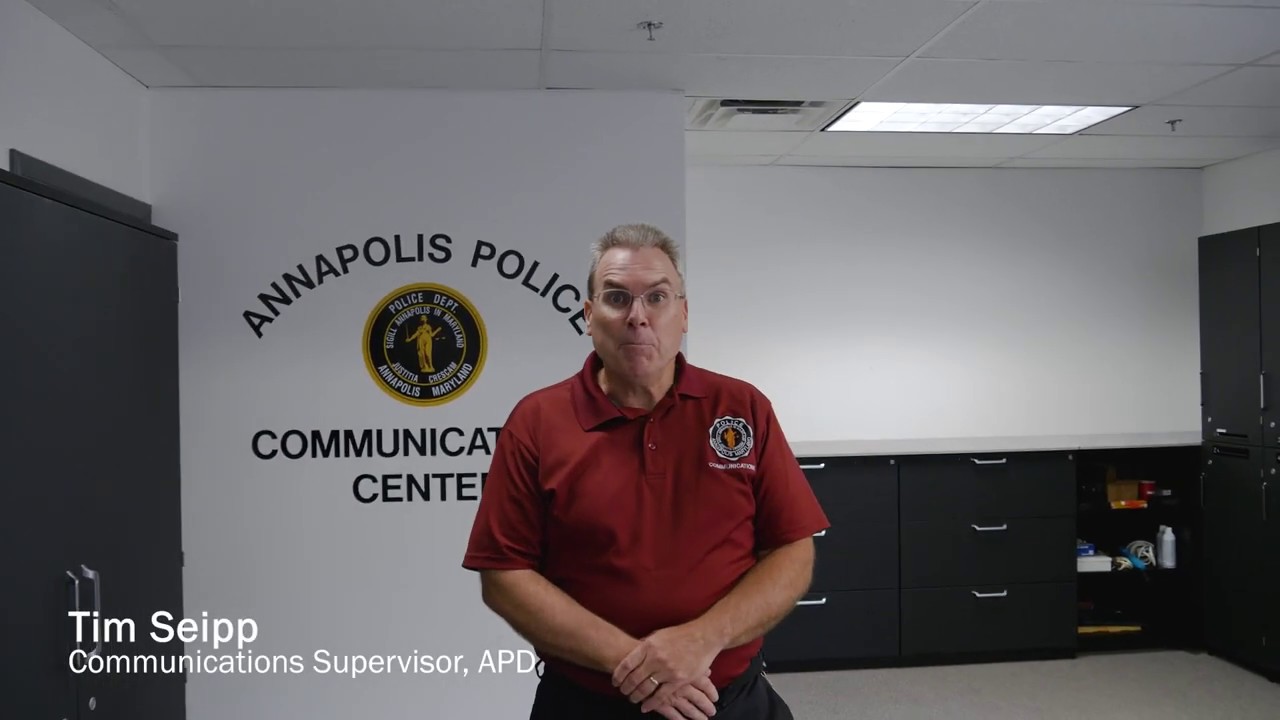 Tour of the New Annapolis Police Department Call Center - YouTube