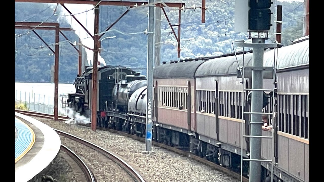 Australian Steam Trains: The Picnic Train on the Central Coast - YouTube