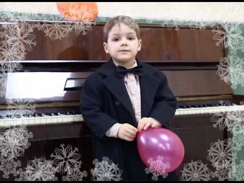 Novogodisnja pesma by Ivan Maros 5 godina - YouTube