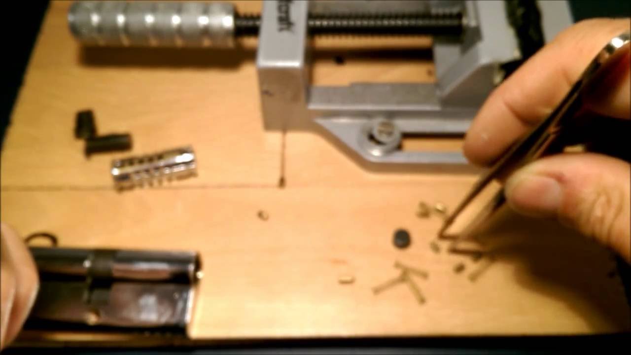 (picking 15) Testing my home made gutting tool for EURO cylinders (some ...