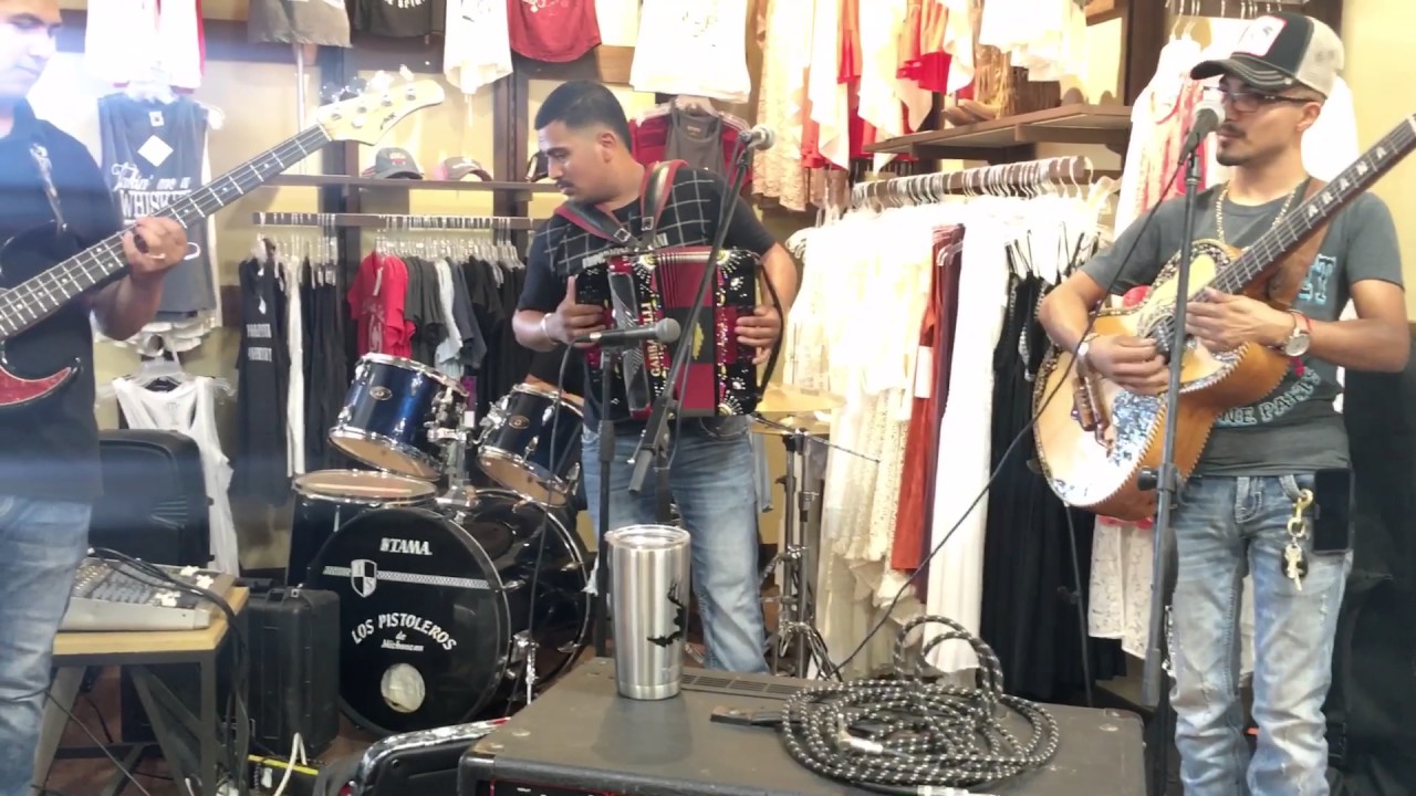 Los Pistoleros De Michoacan - YouTube