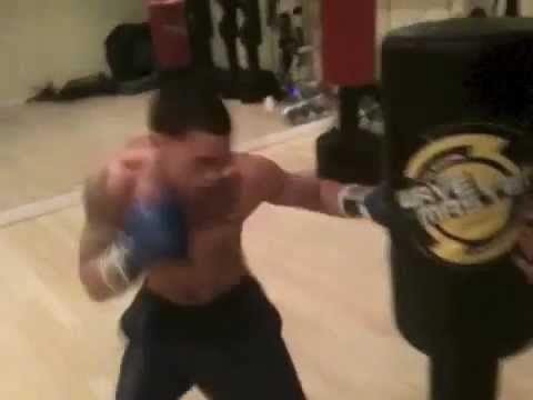 Boxer & Model Eric - flexing & training - YouTube