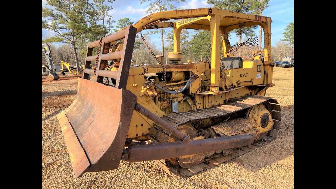 Caterpillar D4D Crawler Dozer SN018 Lot#342 - YouTube