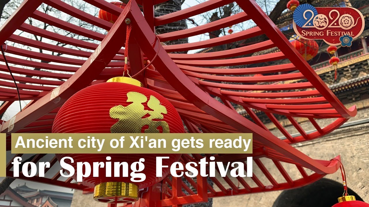 Live: Ancient city of Xi'an gets ready for Spring Festival西安回民街里探年味儿 ...