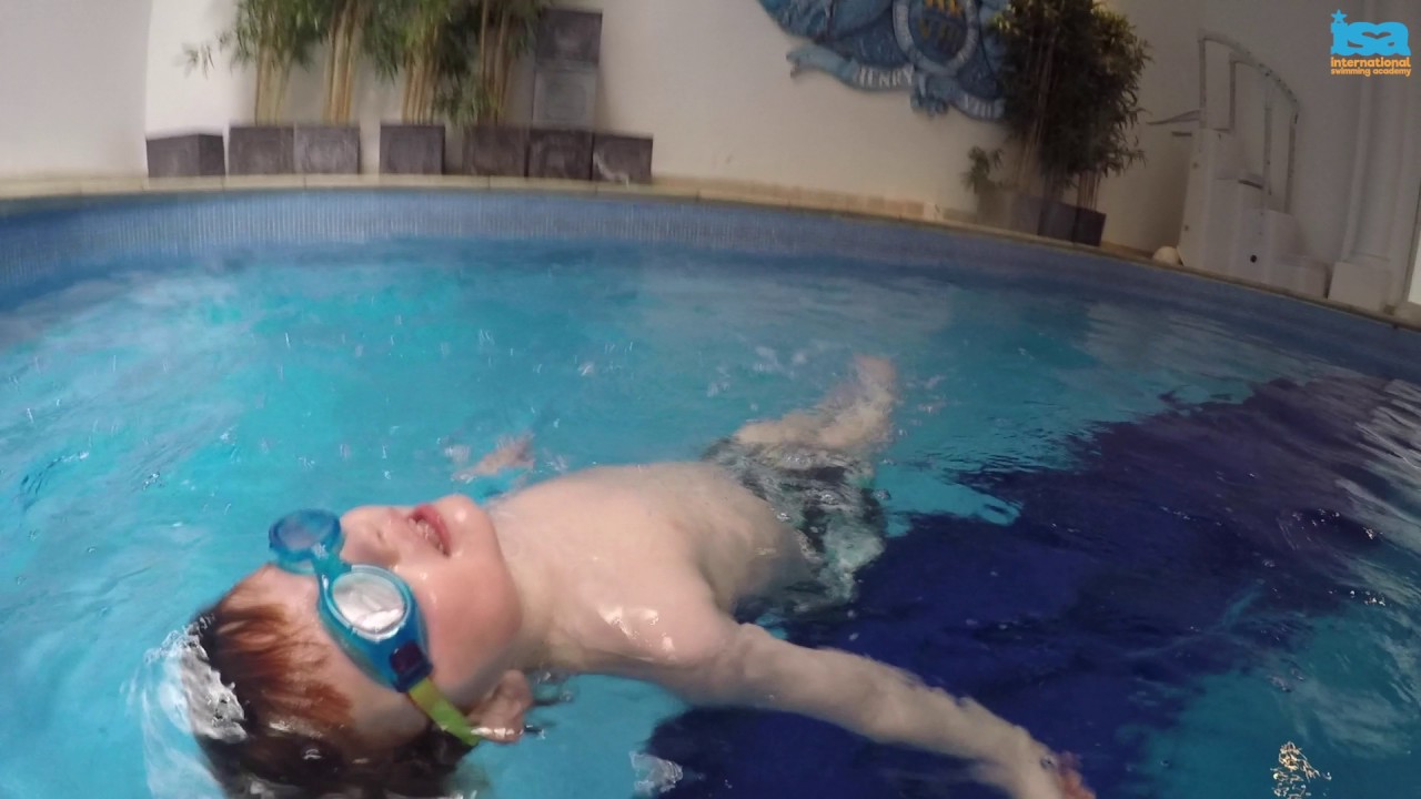 ISA's Key Sequence Kick-Float-Kick - YouTube