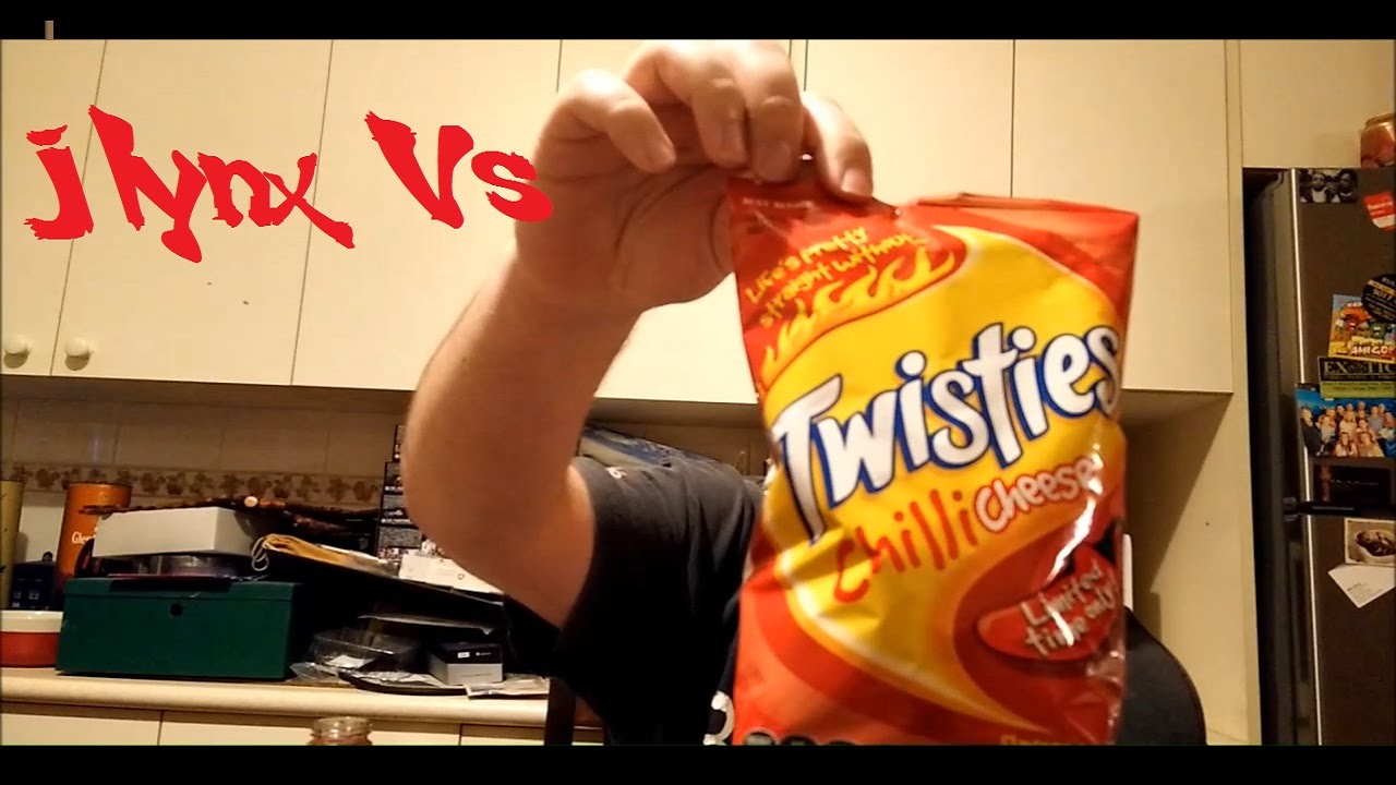 jlynx Vs Chilli Cheese Twisties (Review) - YouTube