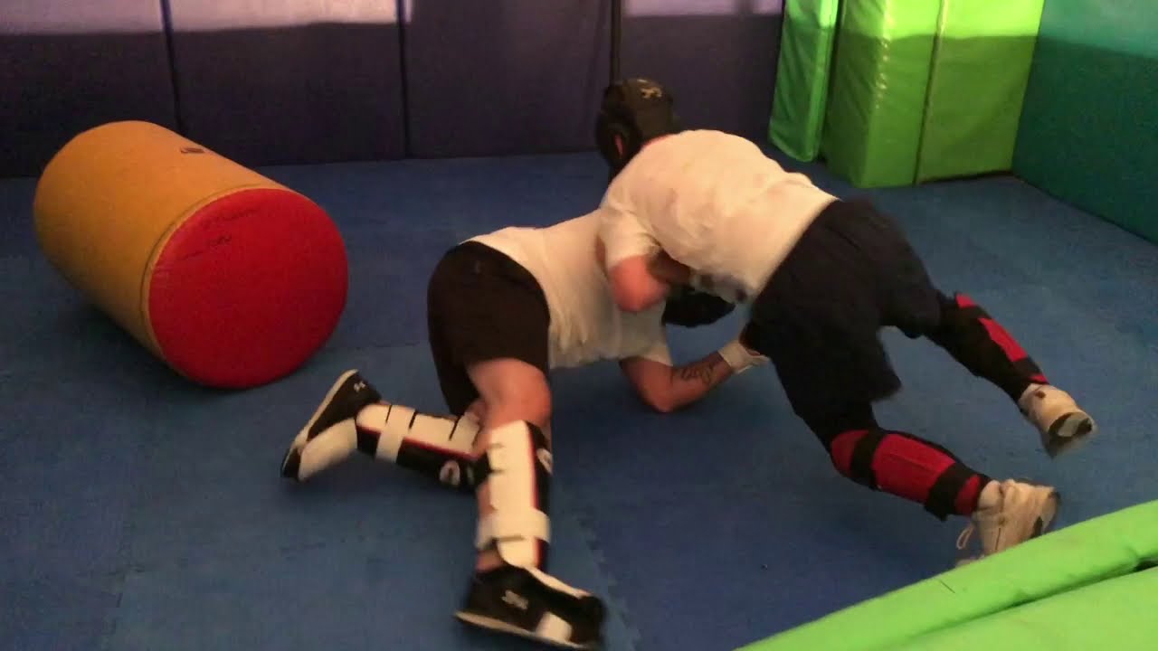 Knife Defence (Shank Tank)- Advanced Level - YouTube