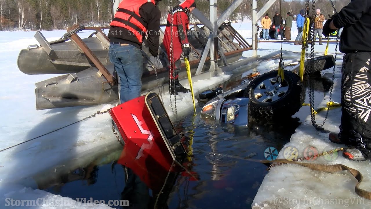 Thin Ice Truck Recovery from 40 feet of water, Bayfield County, WI - 3 ...