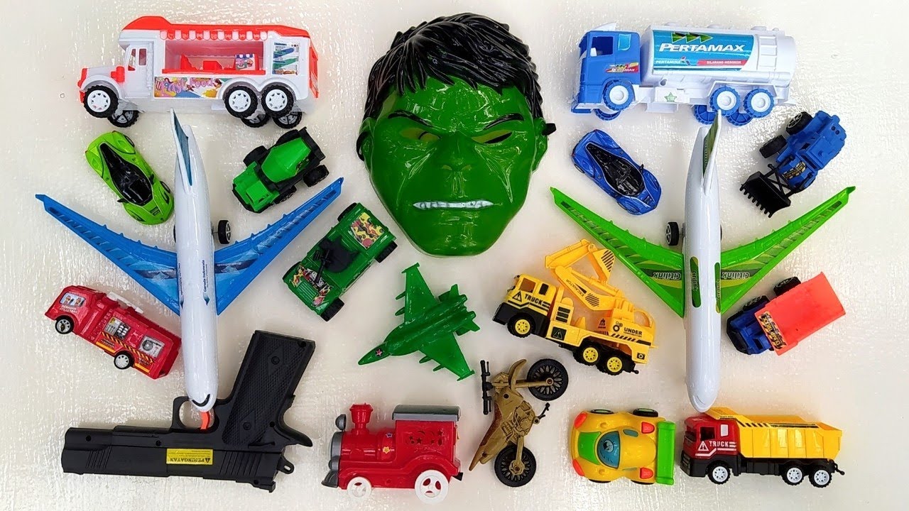 Batman,CitiLink,Truck Oil,Motor Cros,Hulk,Kreta Api,Pesawat Tempur ...