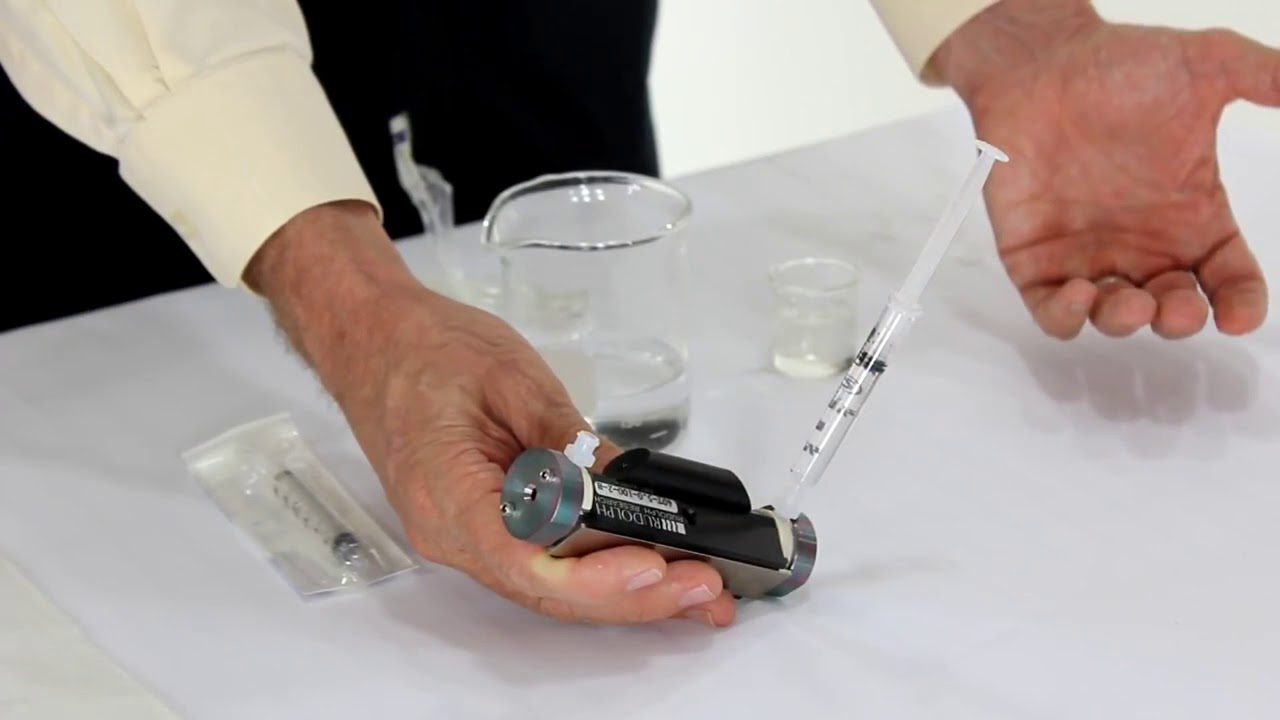 Rudolph Polarimeter Measurement with an Autopol - YouTube