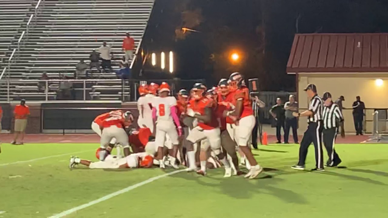 Randy Pittman goes over the top of the pile for a 1-yard TD. - YouTube