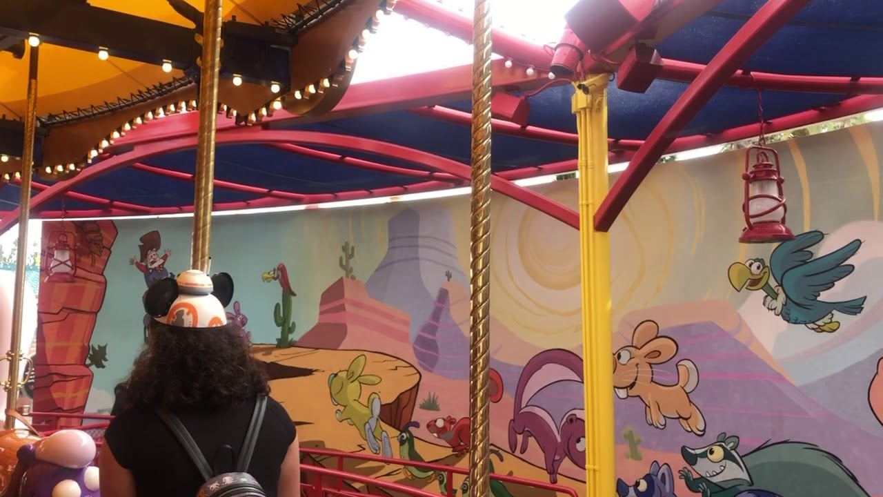 Jessie's Critter Carousel (full ride) - YouTube