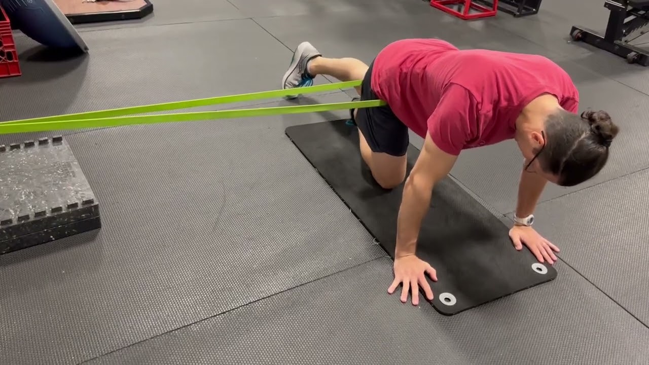 Band Hip Distraction in Glute Stretch - YouTube