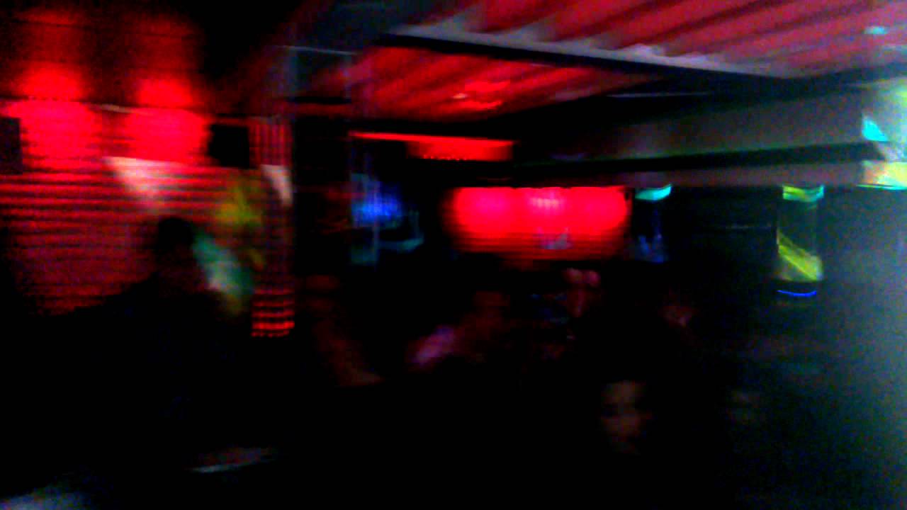 Forzza Band Live, Omaklo mi se, Queen Caffe Vinica - YouTube