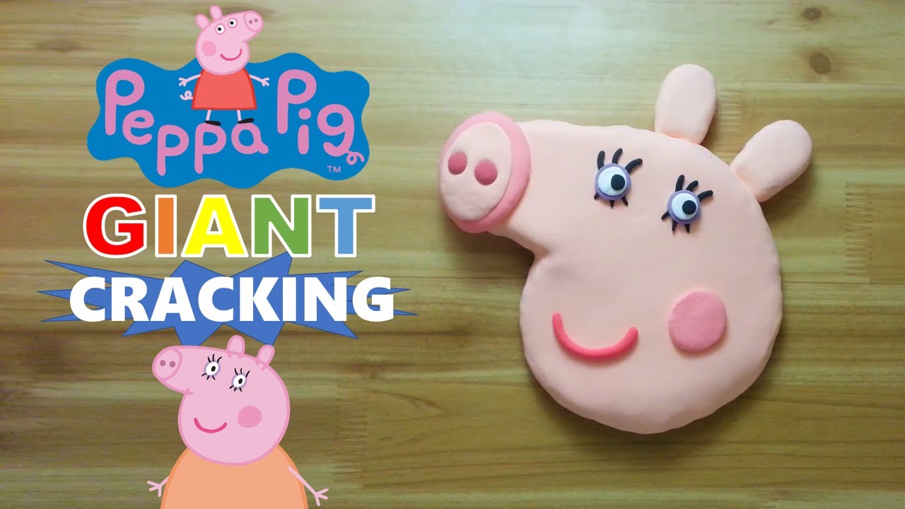 GIANT peppa pig mummy pig George clay cracking 거대 페파피그 엄마 점토 부수기 - YouTube