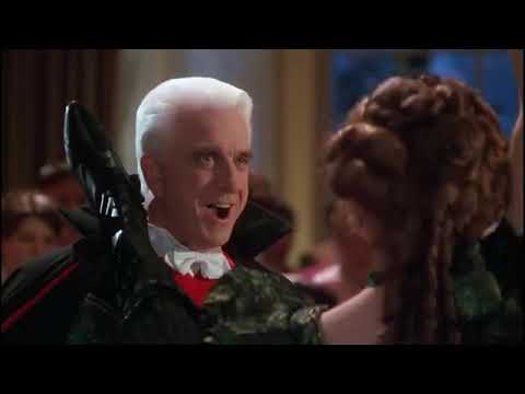 Dracula: Dead And Loving It (1995)