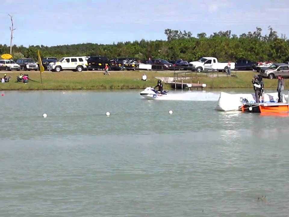 Hydro Drag 2010 99mph on jet ski - YouTube