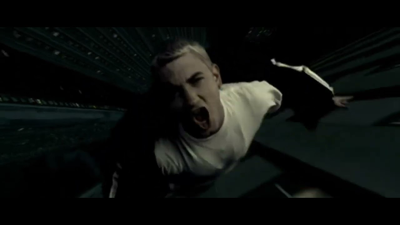 Eminem - The Way I Am Director's Cut (Oficial Music Vídeo) - YouTube