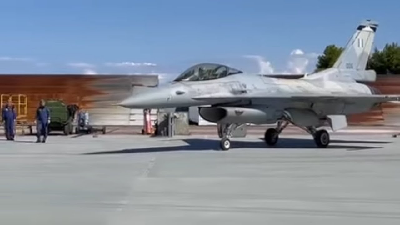 Πολεμική Αεροπορία: Εικόνες από την παράδοση των δύο πρώτων F-16 Viper ...