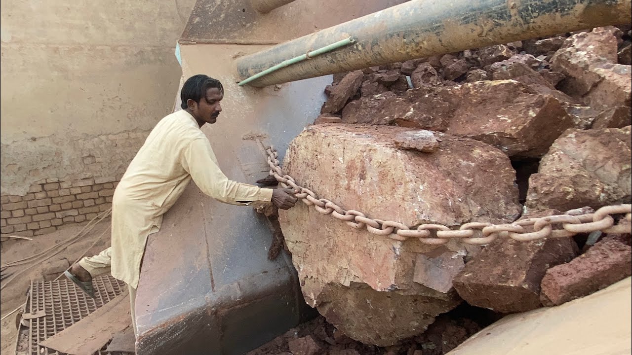 “Real Power of stone Crusher 💥Crushing Jammed Rocks I Heavy Hammer ...