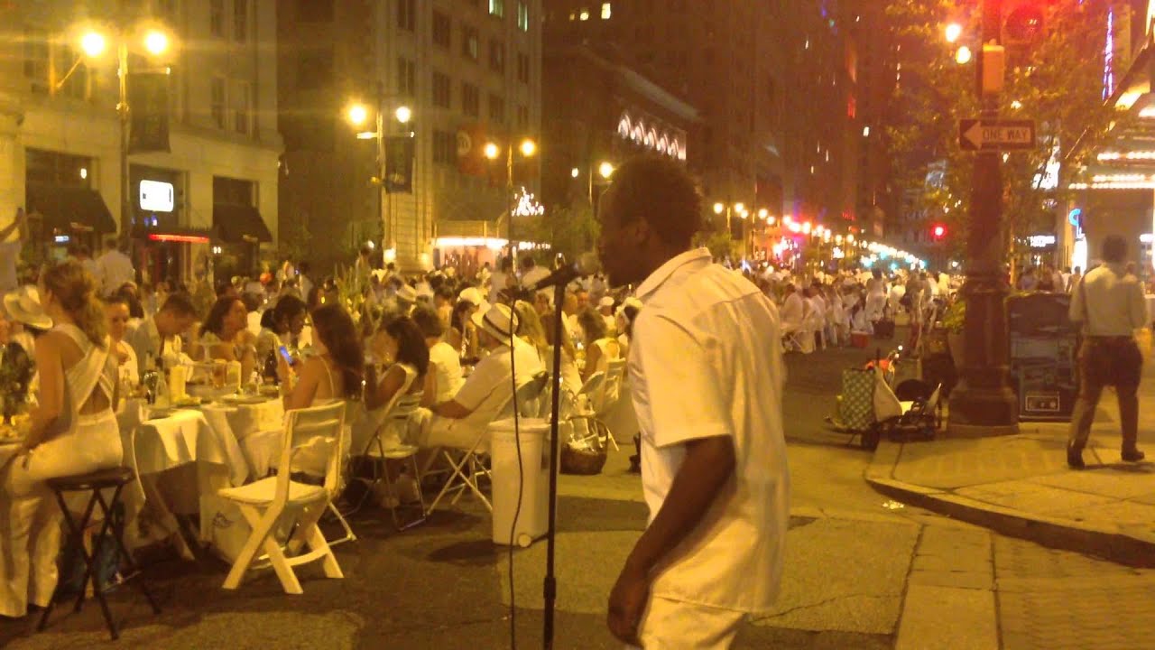 Anthony Riley Sings at Dinner En Blanc - YouTube
