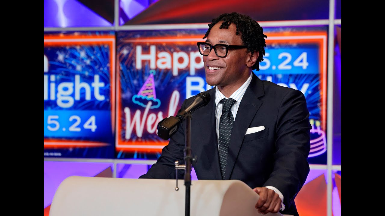 Wesley Bell speaks to supporters after winning House seat - YouTube