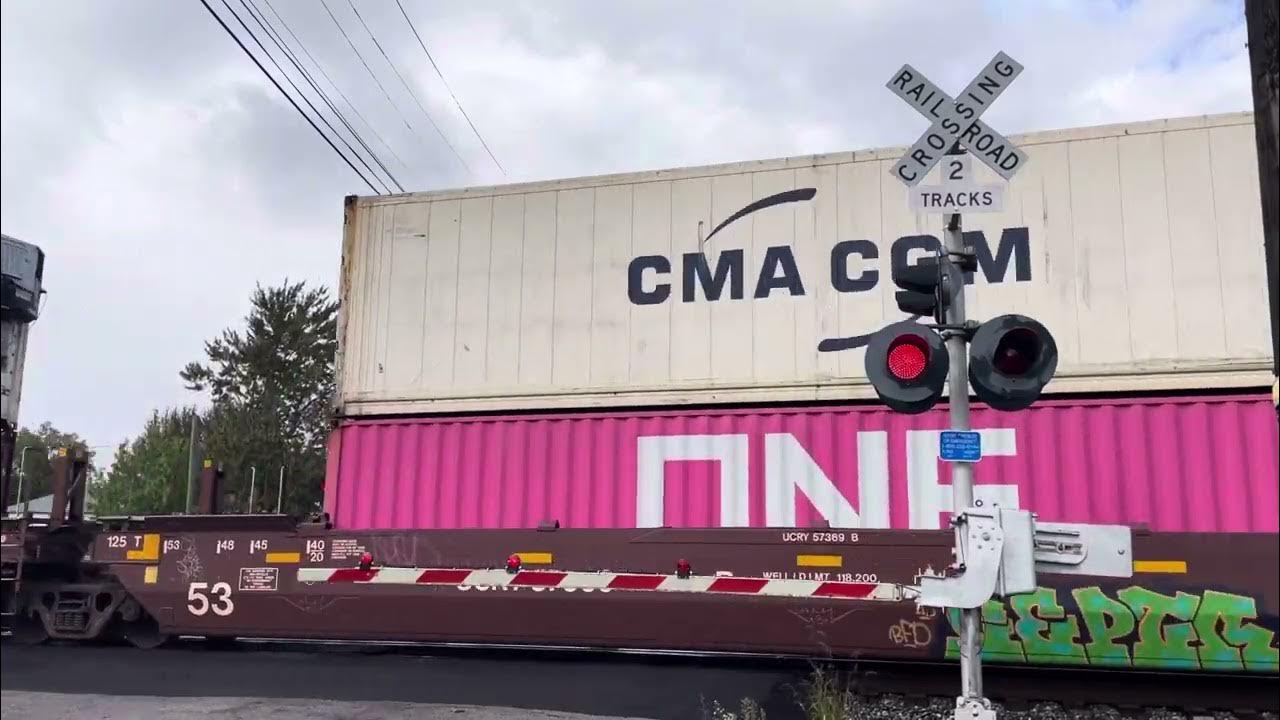 CSX 7026 Leads Intermodal West | Adams St. Railroad Crossing, Fostoria, OH - YouTube