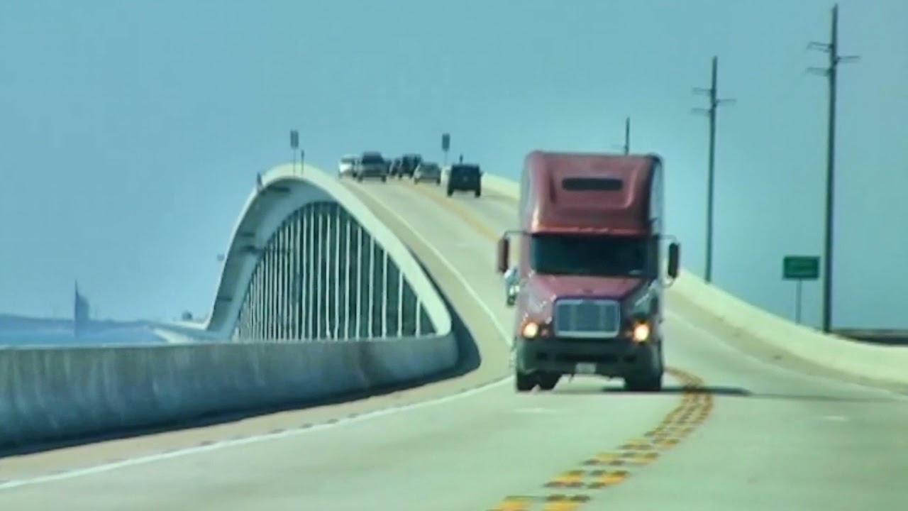 Driving down the Florida Keys, December 27, 2007 - YouTube