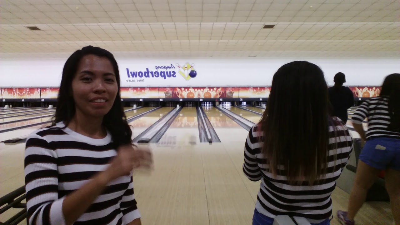 Times square BOWLING - YouTube