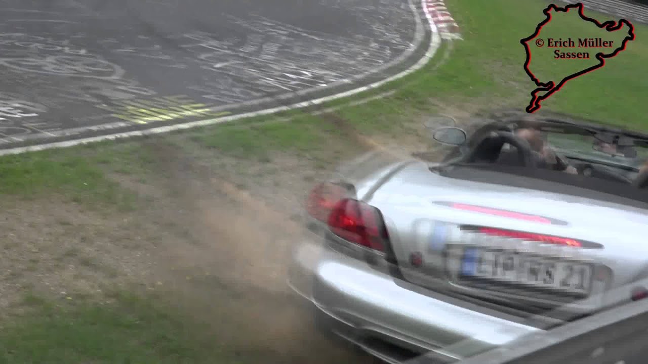 Hard Dodge Viper Crash || ViralHog - YouTube