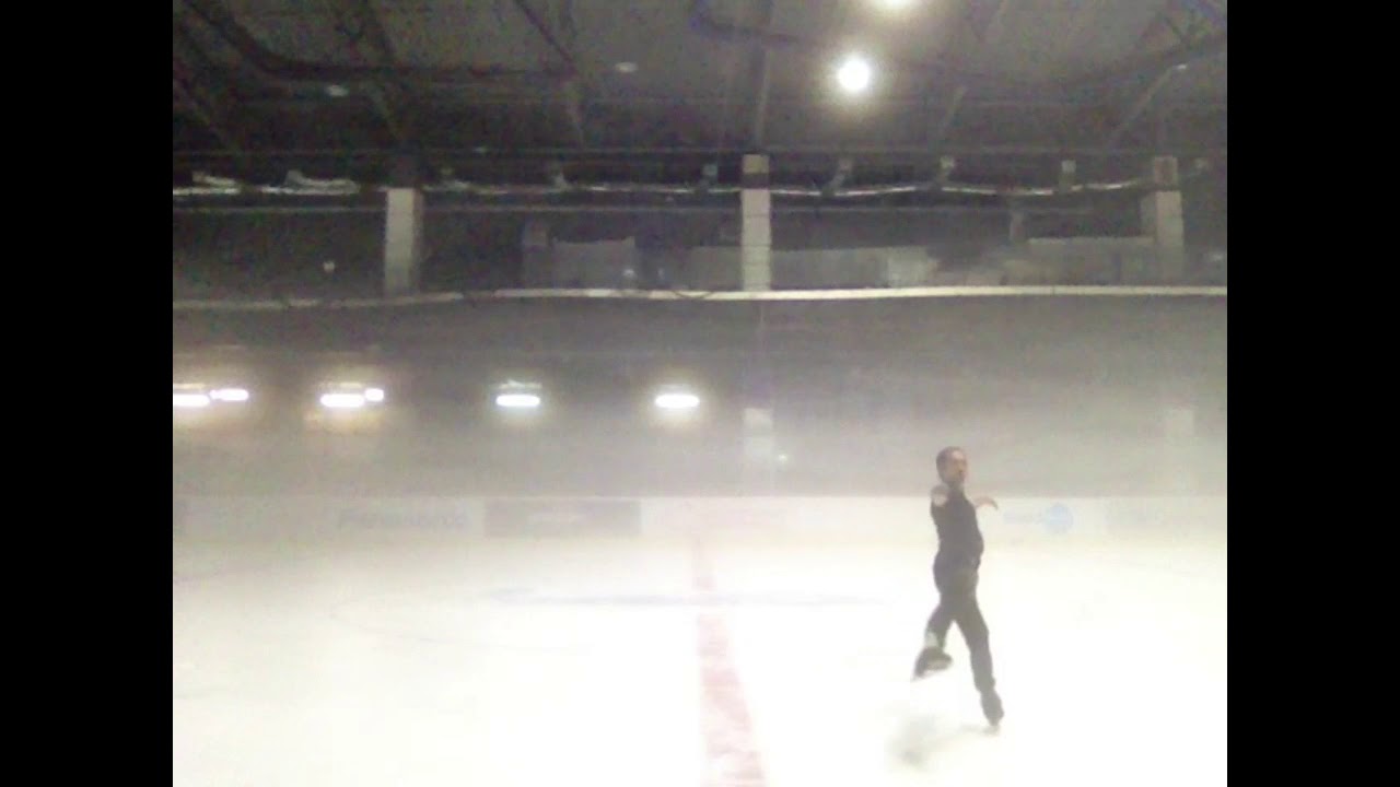 Techniques of figure skating(backward outside edge) - YouTube