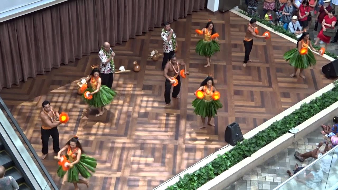 Ala Moana center 1F stage hawaiian music fula dance 20150716 PM0120 ...