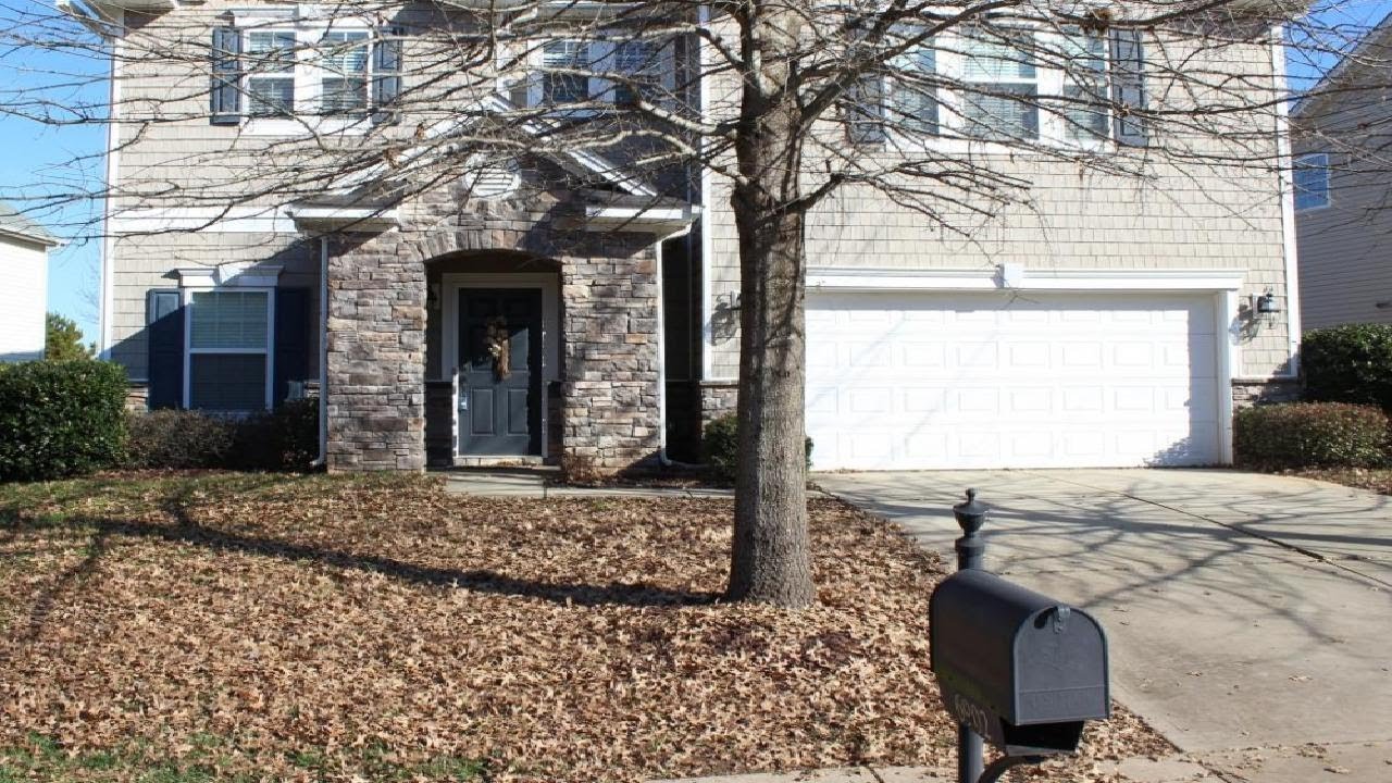 6902 Evanton Loch Rd, Charlotte, NC Presented by High Performance Real ...