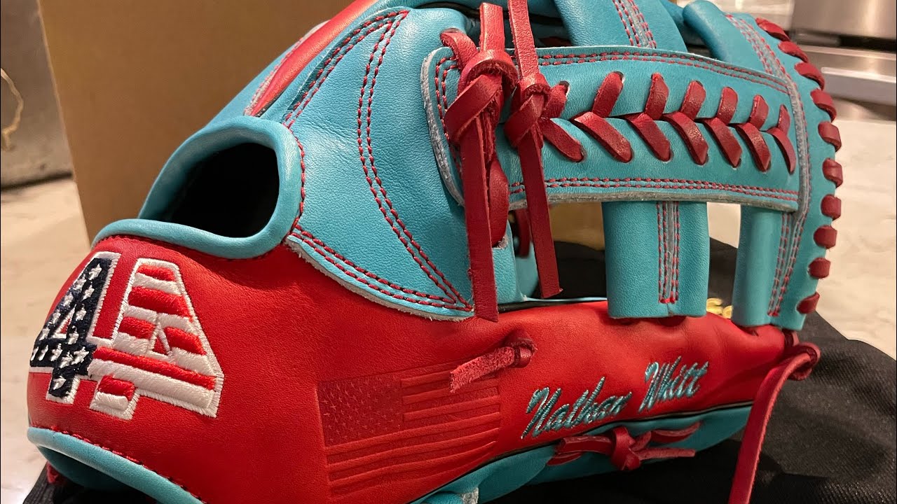 Custom 44 Pro infield glove! Pro 44 model. - YouTube