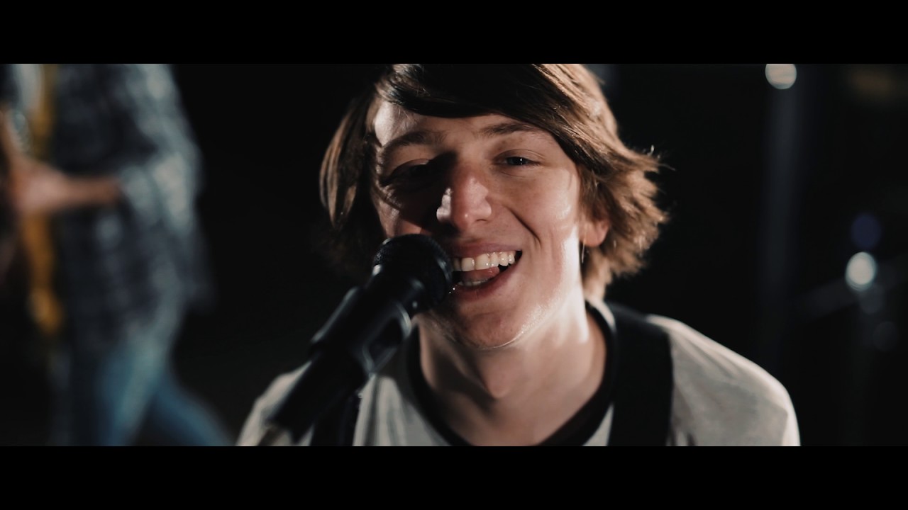 Taylor Scott - "Start Anew" OFFICIAL MUSIC VIDEO - YouTube