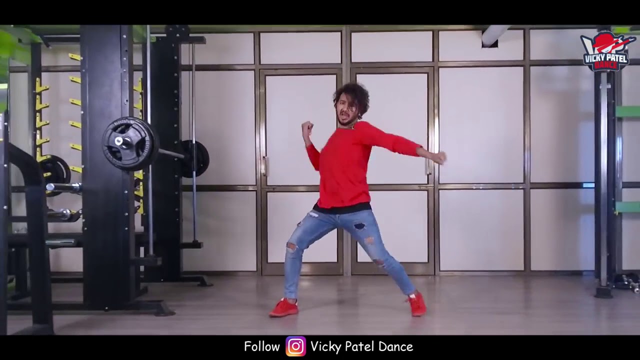 Dance performance by | vicky patel dance | pat jat the with om prakash agolai - YouTube