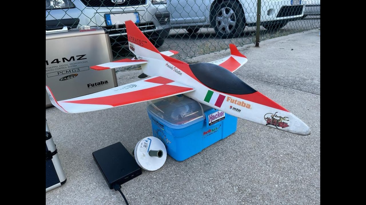 First test of the rocket plane - YouTube