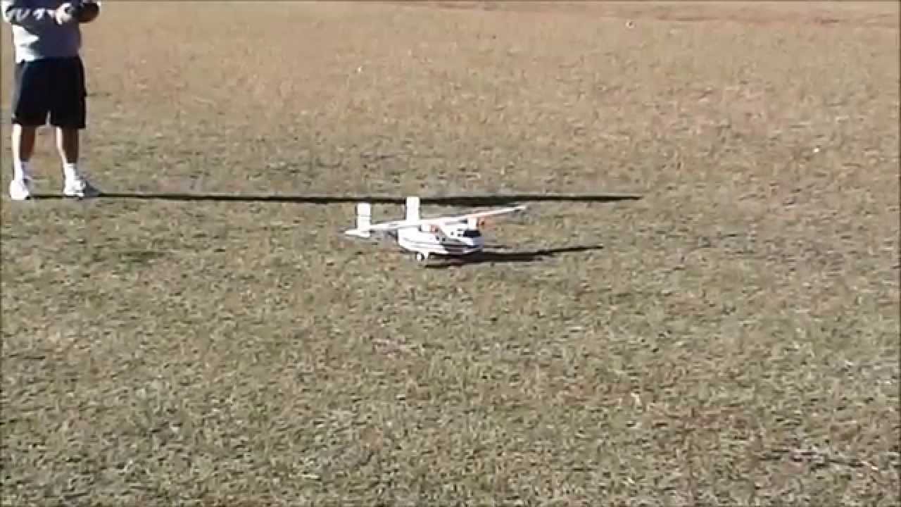 RC Short Skyvan - YouTube