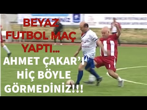 Beyaz Futbol Üniversiteyle Maç Yapıyor Ahmet Çakar’ı Hiç Böyle Görmediniz