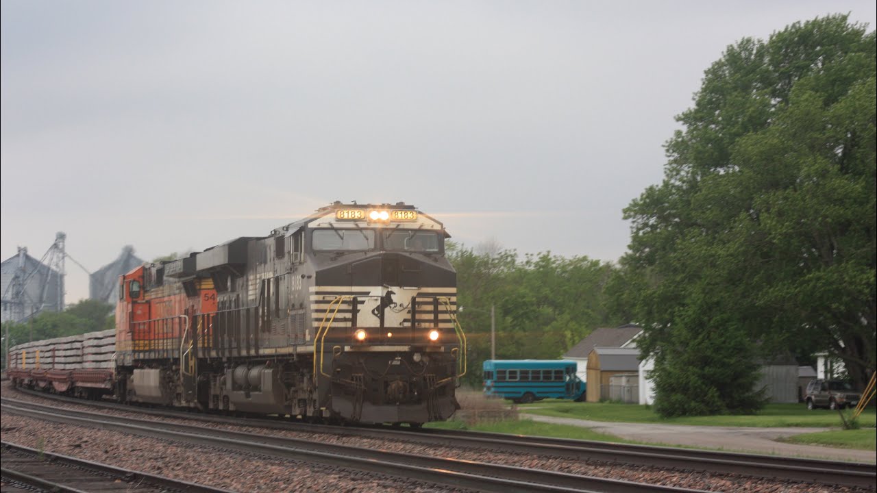 NS 8183 leads a BNSF U-Train/Tie Train in Villisca Iowa (5/15/24) - YouTube