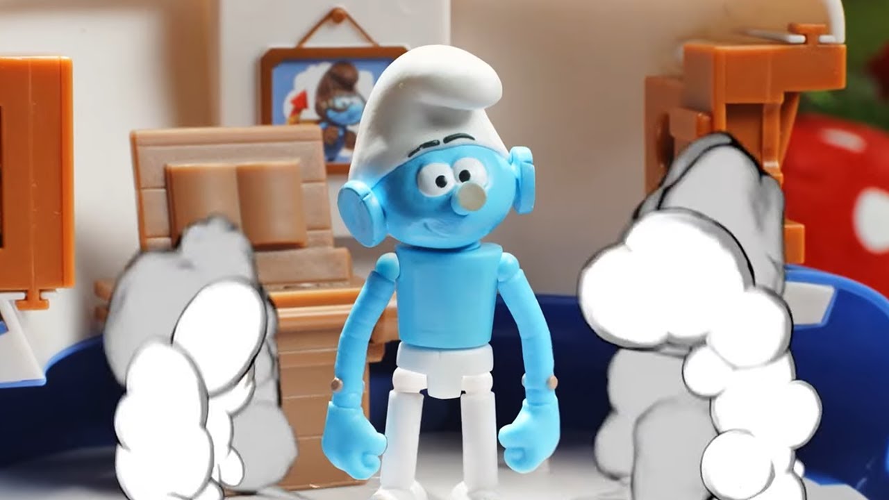 Smurfette House Brussels Turns Blue For World Premiere Of New Smurfs