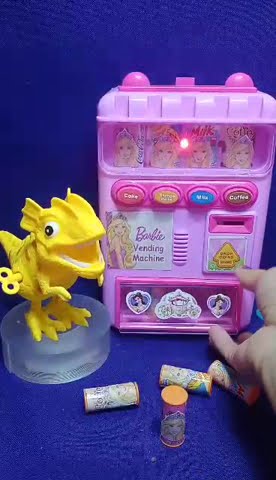 MY ASMR SATISFYING BARBIE MINI VENDING MACHINE WITH THE DANCING ...