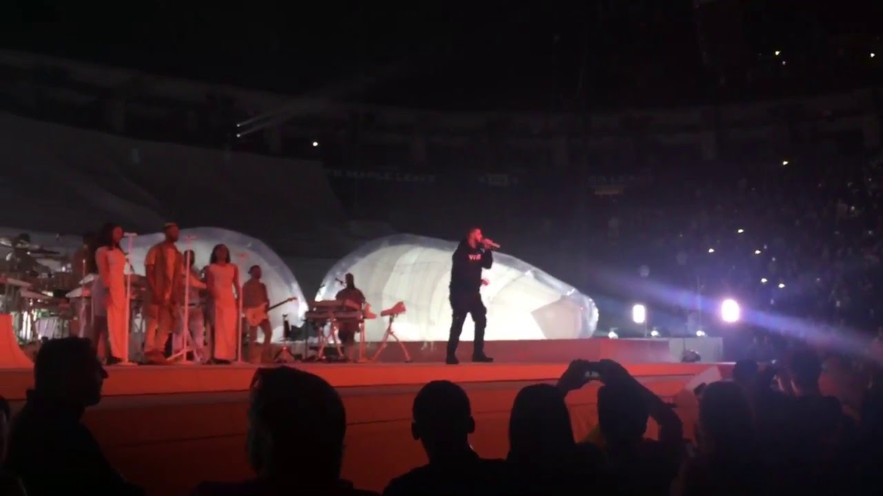 Drake - One Dance / Jumpman (Live) [Air Canada Centre Toronto Apr 14/16 ...