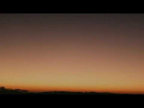 2 hold u-clairo lyric video(read description)