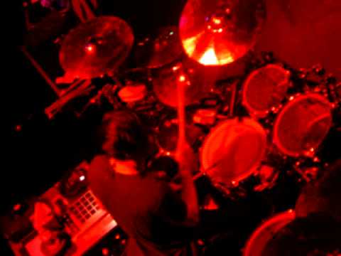 Chevelle Drummer Sam Loeffler 2 - YouTube